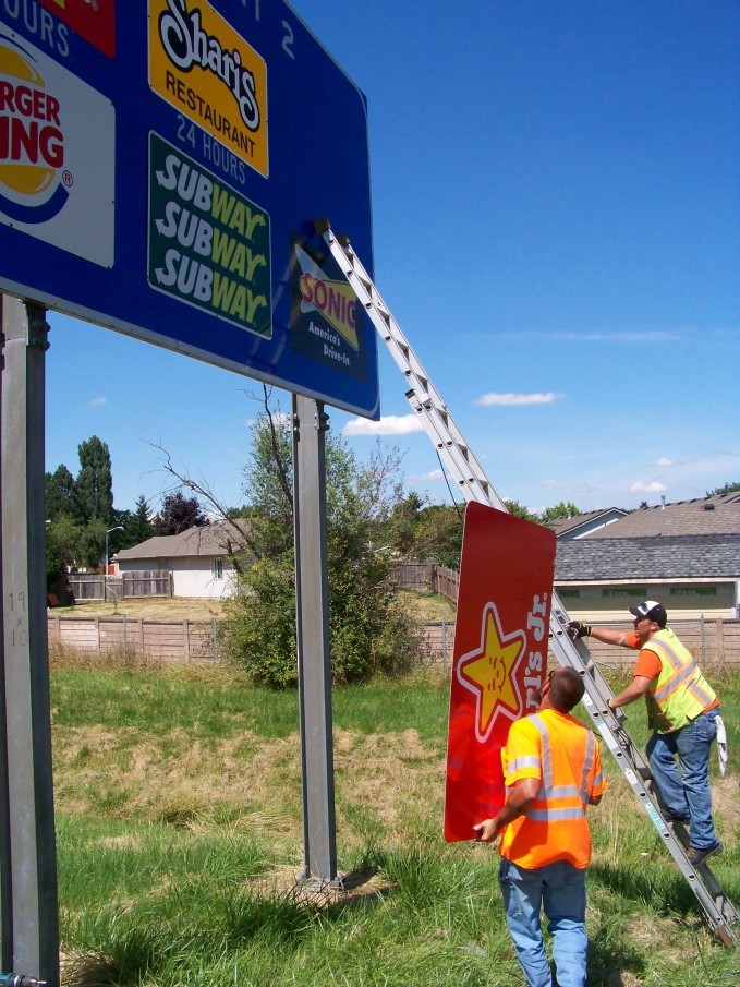 What's "up" with those blue highway signs? - Oregon Travel Information ...
