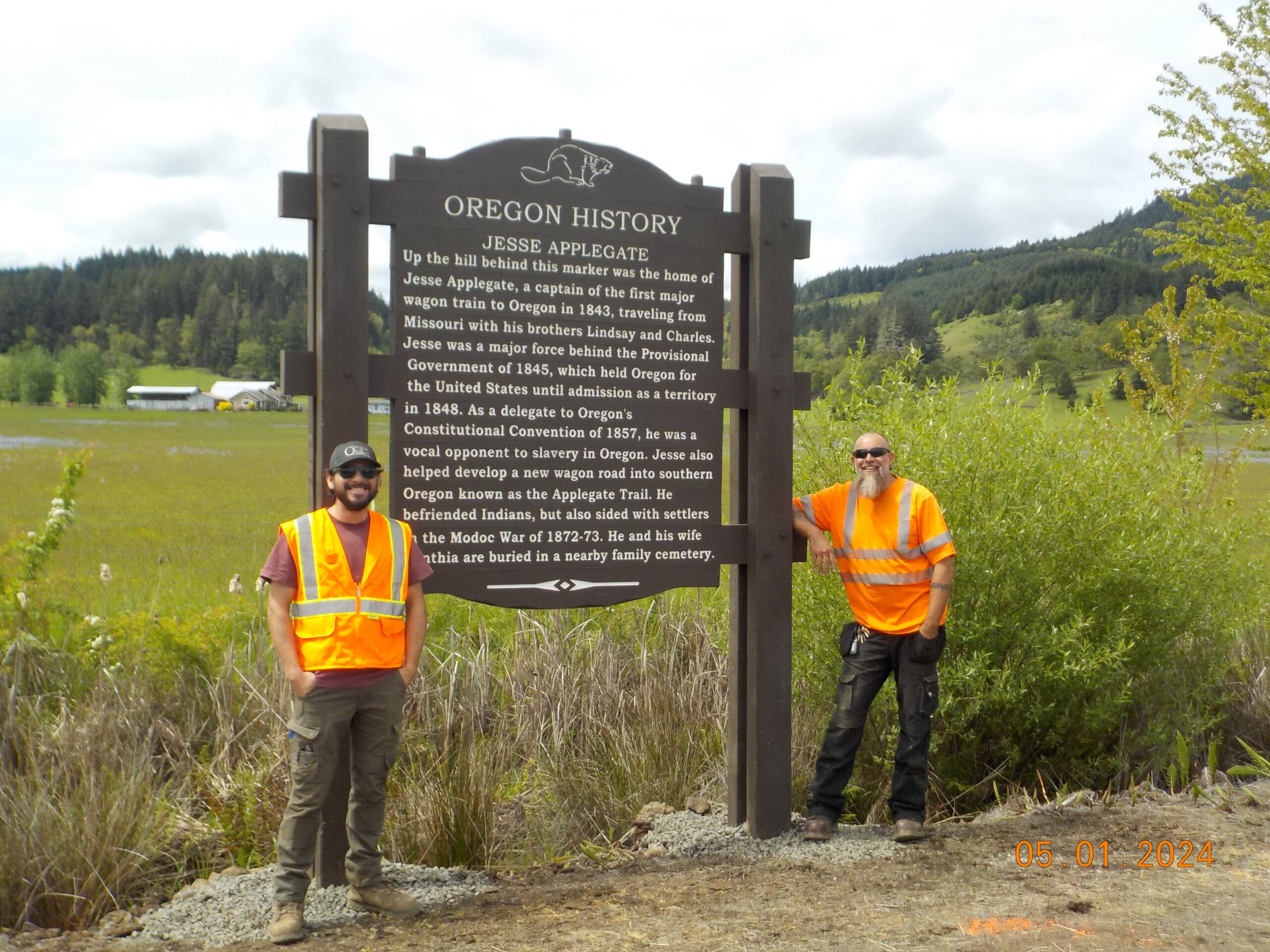 8 Jesse Applegate Install - Oregon Travel Information Council